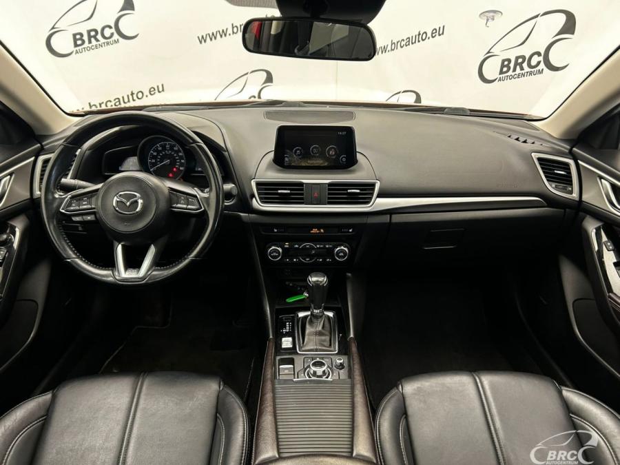 Mazda 3 2017 in Vilnius, with an engine capacity of 2.00 L and mileage of 90 thousand km for 9100 €, photo 4 on AUTOMOTO.COM.LV