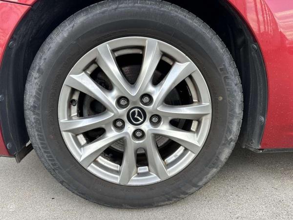 Mazda 3 2018 in Klaipeda, with an engine capacity of 2.00 L and mileage of 113 thousand km for 12900 €, photo 9 on AUTOMOTO.COM.LV