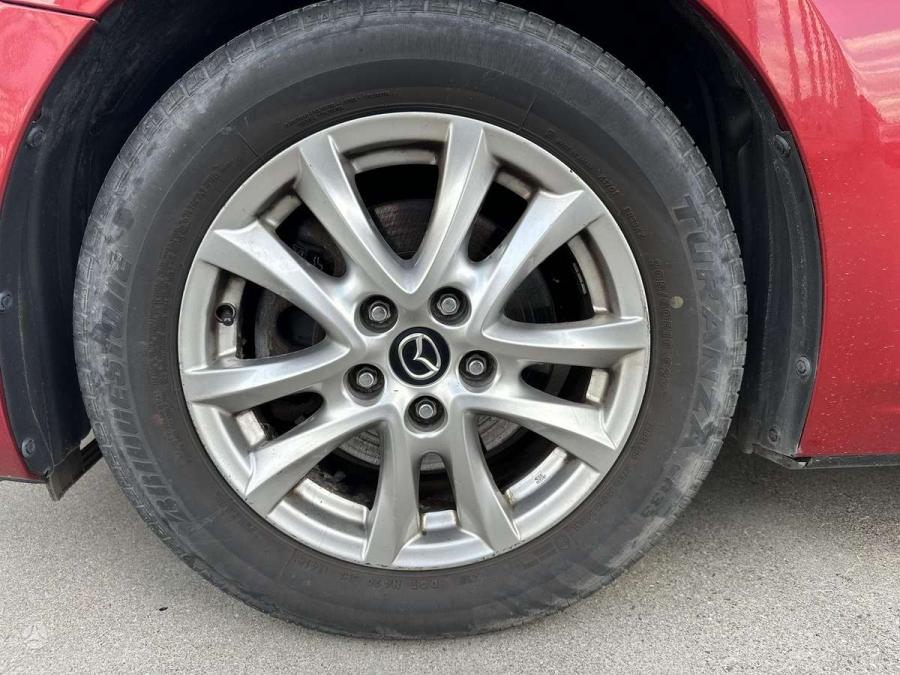 Mazda 3 2018 in Klaipeda, with an engine capacity of 2.00 L and mileage of 113 thousand km for 12900 €, photo 10 on AUTOMOTO.COM.LV