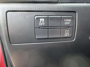 Mazda 3 2018 in Klaipeda, with an engine capacity of 2.00 L and mileage of 113 thousand km for 12900 €, photo 13 on AUTOMOTO.COM.LV