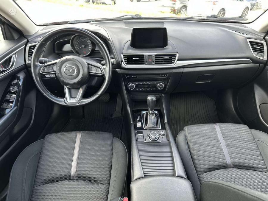 Mazda 3 2018 in Klaipeda, with an engine capacity of 2.00 L and mileage of 113 thousand km for 12900 €, photo 24 on AUTOMOTO.COM.LV