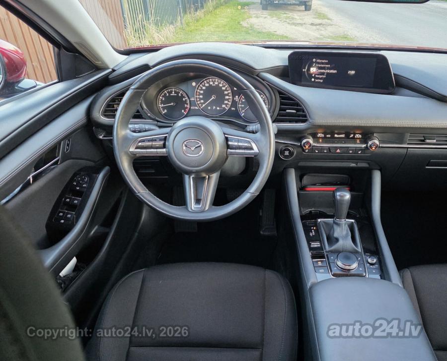 Mazda 3 2019 Tallina, ar dzinēja tilpumu 2.00 L un nobraukumu 66 tūkst. km par 16900 €, foto 11 vietnē AUTOMOTO.COM.LV