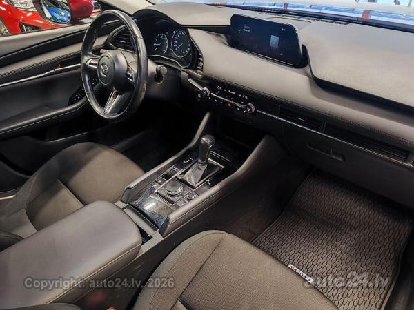 Mazda 3 2021 Tartu, ar dzinēja tilpumu 2.00 L un nobraukumu 92 tūkst. km par 17990 €, foto 9 vietnē AUTOMOTO.COM.LV