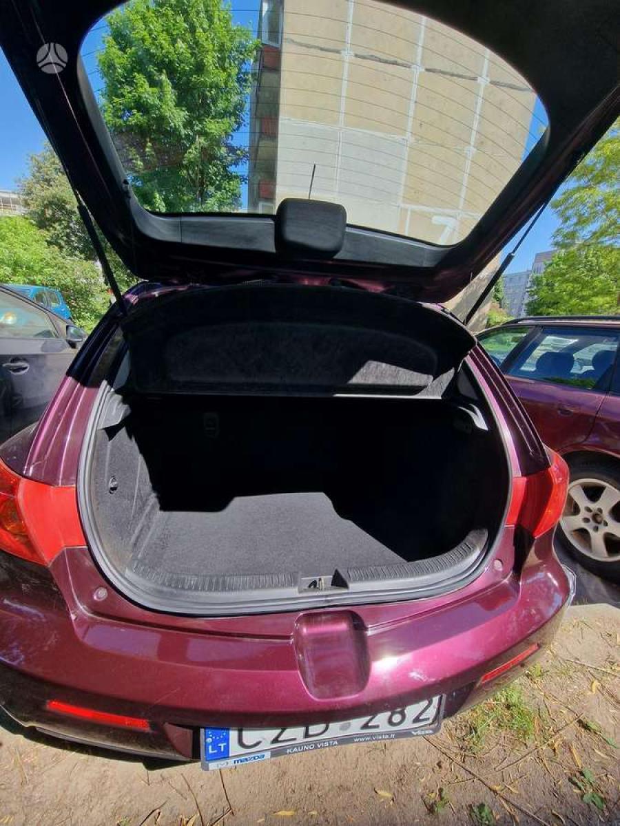 Violets Mazda 3 2007 Kauņa, ar dzinēja tilpumu 1.60 L un nobraukumu 147 tūkst. km par 1900 €, foto 11 vietnē AUTOMOTO.COM.LV
