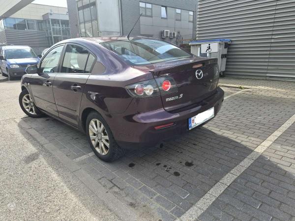 Violet Mazda 3 2007 in Vilnius, with an engine capacity of 1.60 L and mileage of 124 thousand km for 1950 €, photo 8 on AUTOMOTO.COM.LV