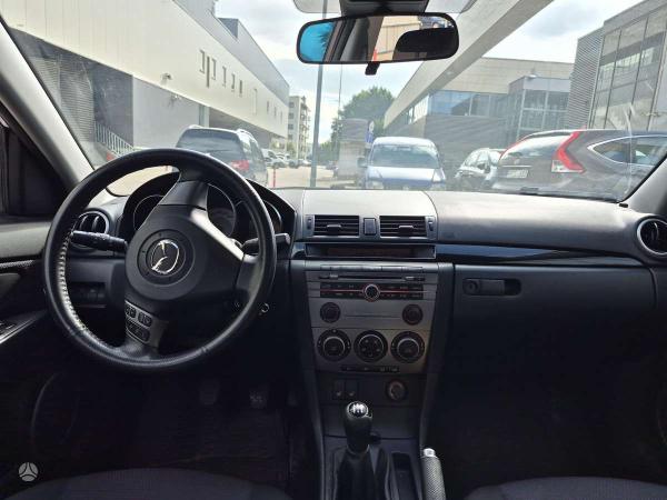 Violet Mazda 3 2007 in Vilnius, with an engine capacity of 1.60 L and mileage of 124 thousand km for 1950 €, photo 9 on AUTOMOTO.COM.LV