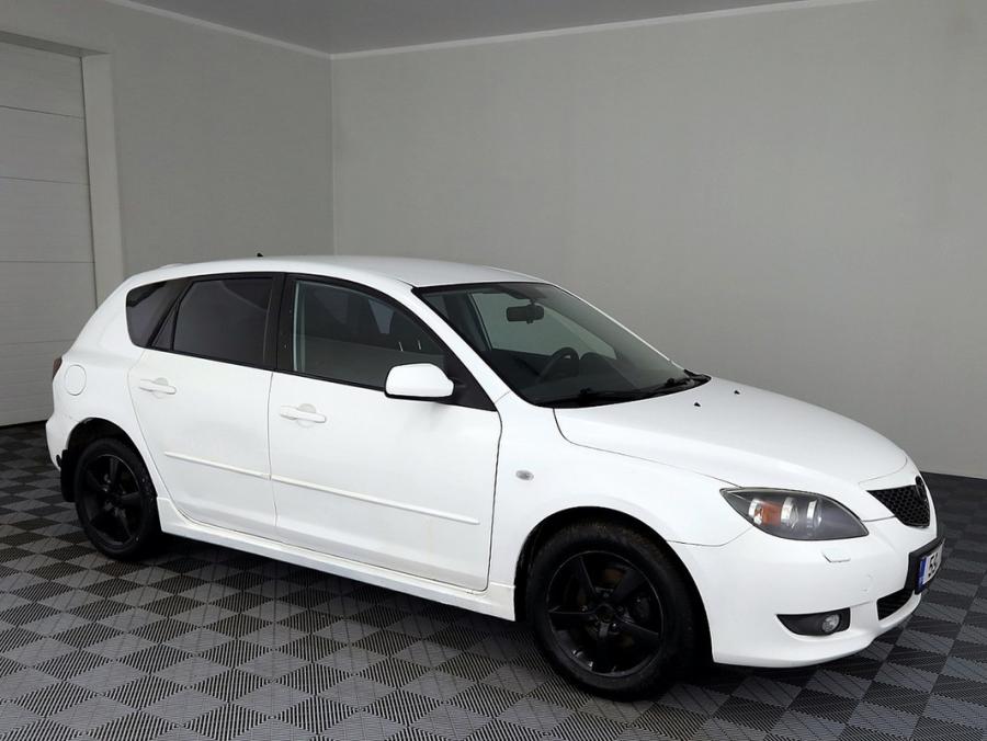 Balts Mazda 3 2006 Tallina, ar dzinēja tilpumu 1.60 L un nobraukumu 215 tūkst. km par 1599 €, foto 10 vietnē AUTOMOTO.COM.LV