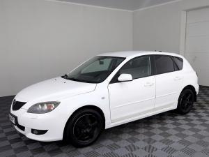 Balts Mazda 3 2006 Tallina, ar dzinēja tilpumu 1.60 L un nobraukumu 215 tūkst. km par 1599 €, foto 11 vietnē AUTOMOTO.COM.LV