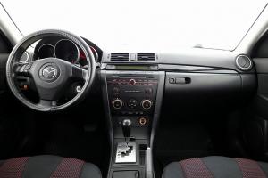 Balts Mazda 3 2006 Tallina, ar dzinēja tilpumu 1.60 L un nobraukumu 215 tūkst. km par 1599 €, foto 14 vietnē AUTOMOTO.COM.LV