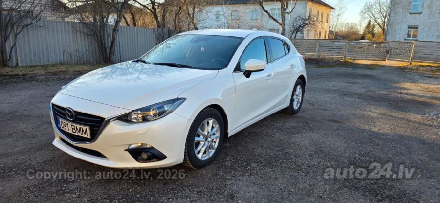 White Mazda 3 2014 in Johvi, with an engine capacity of 1.50 L and mileage of 168 thousand km for 6700 €, photo 1 on AUTOMOTO.COM.LV