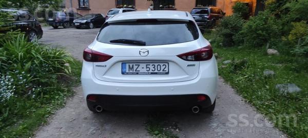 Balts Mazda 3 2014 Rīga, ar dzinēja tilpumu 2.20 L un nobraukumu 242 tūkst. km par 5700 €, foto 4 vietnē AUTOMOTO.COM.LV