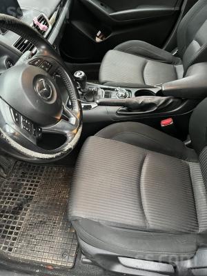 White Mazda 3 2014 in Riga, with an engine capacity of 1.50 L and mileage of 199 thousand km for 5100 €, photo 6 on AUTOMOTO.COM.LV