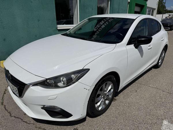 Balts Mazda 3 2014 Kauņa, ar dzinēja tilpumu 1.50 L un nobraukumu 170 tūkst. km par 4500 €, foto 2 vietnē AUTOMOTO.COM.LV