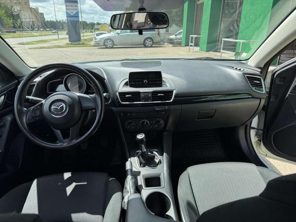 Balts Mazda 3 2014 Kauņa, ar dzinēja tilpumu 1.50 L un nobraukumu 170 tūkst. km par 4500 €, foto 8 vietnē AUTOMOTO.COM.LV