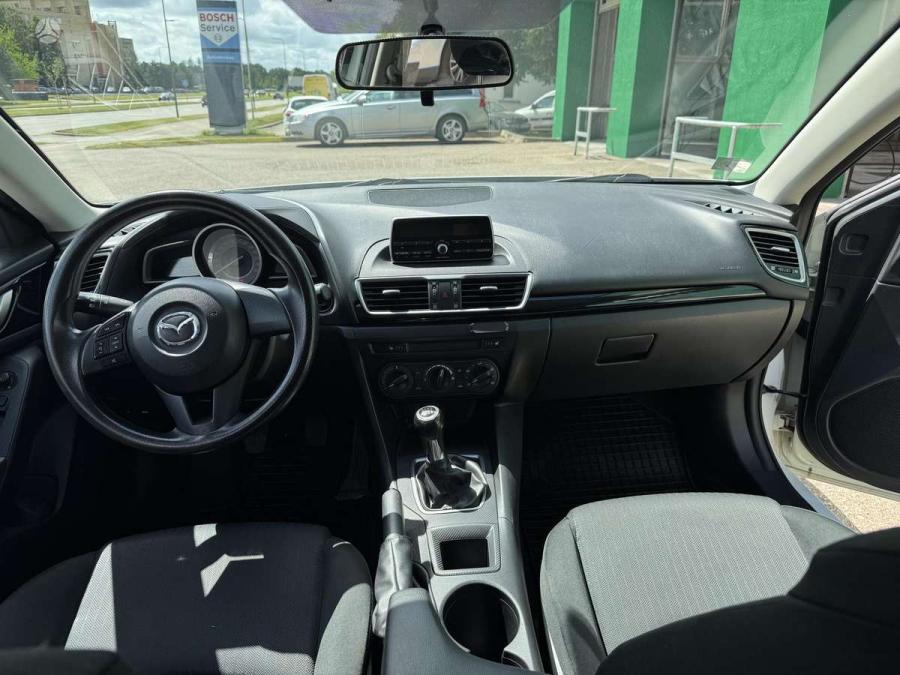 White Mazda 3 2014 in Kaunas, with an engine capacity of 1.50 L and mileage of 170 thousand km for 4500 €, photo 9 on AUTOMOTO.COM.LV