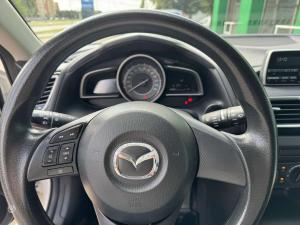 White Mazda 3 2014 in Kaunas, with an engine capacity of 1.50 L and mileage of 170 thousand km for 4500 €, photo 15 on AUTOMOTO.COM.LV