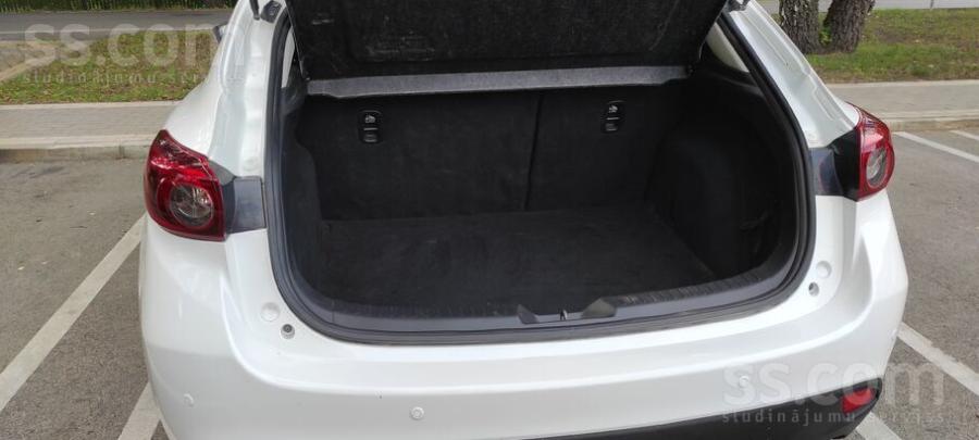 Balts Mazda 3 2014 Rīga, ar dzinēja tilpumu 2.20 L un nobraukumu 242 tūkst. km par 5300 €, foto 11 vietnē AUTOMOTO.COM.LV