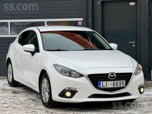 White Mazda 3 2015 in Riga, with an engine capacity of 2.20 L and mileage of 159 thousand km for 3950 €, photo 5 on AUTOMOTO.COM.LV