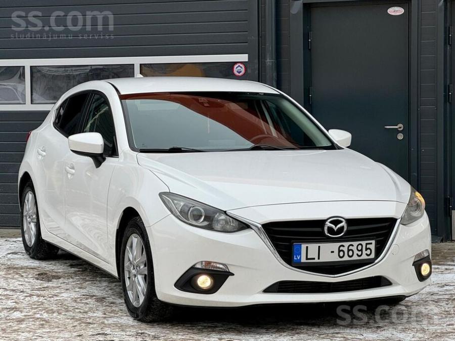 White Mazda 3 2015 in Riga, with an engine capacity of 2.20 L and mileage of 159 thousand km for 3950 €, photo 5 on AUTOMOTO.COM.LV