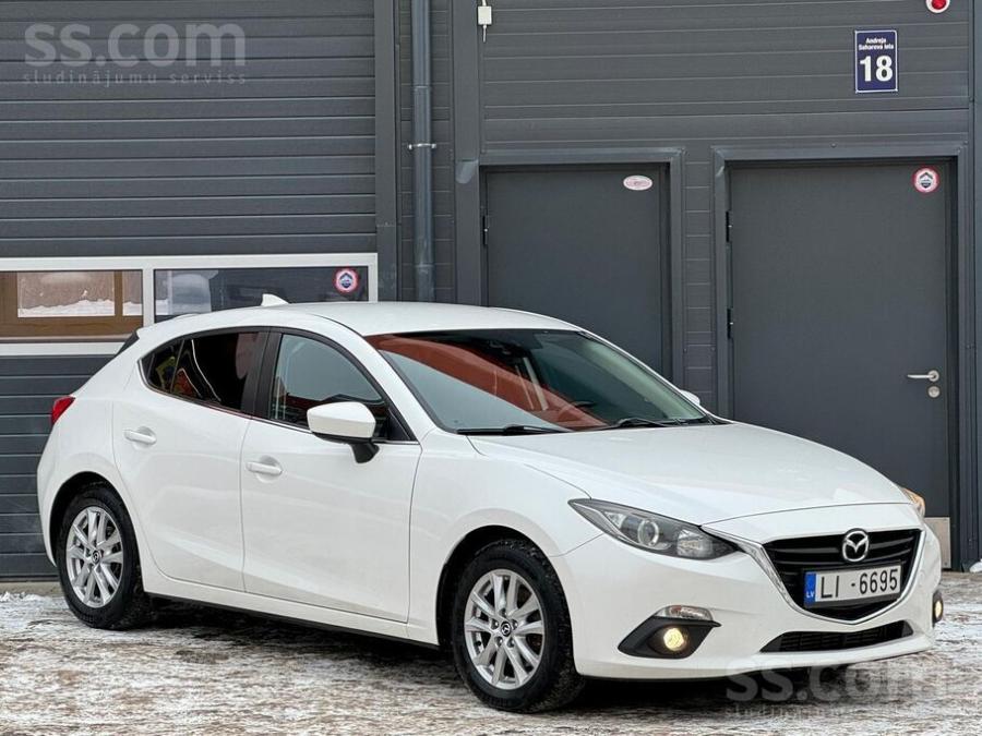 White Mazda 3 2015 in Riga, with an engine capacity of 2.20 L and mileage of 159 thousand km for 3950 €, photo 6 on AUTOMOTO.COM.LV