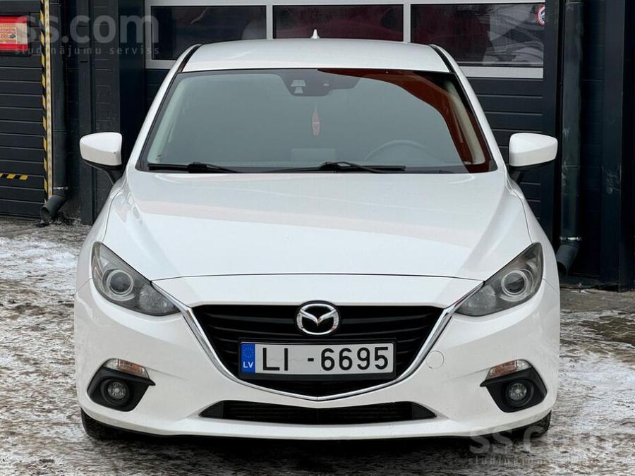 White Mazda 3 2015 in Riga, with an engine capacity of 2.20 L and mileage of 159 thousand km for 3950 €, photo 9 on AUTOMOTO.COM.LV