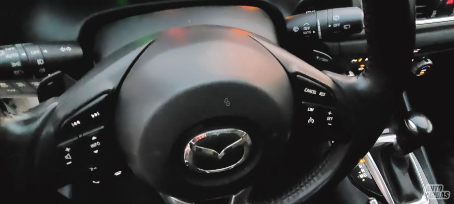 Balts Mazda 3 2015 Kretinga, ar dzinēja tilpumu 2.20 L un nobraukumu 155 tūkst. km par 7500 €, foto 12 vietnē AUTOMOTO.COM.LV