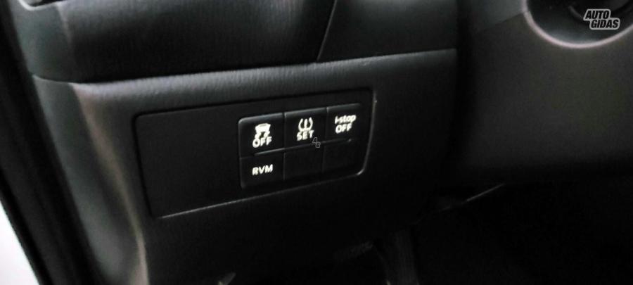 Balts Mazda 3 2015 Kretinga, ar dzinēja tilpumu 2.20 L un nobraukumu 155 tūkst. km par 7500 €, foto 19 vietnē AUTOMOTO.COM.LV