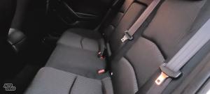 Balts Mazda 3 2015 Kretinga, ar dzinēja tilpumu 2.20 L un nobraukumu 155 tūkst. km par 7500 €, foto 23 vietnē AUTOMOTO.COM.LV