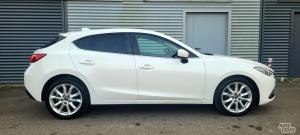 Balts Mazda 3 2015 Kretinga, ar dzinēja tilpumu 2.20 L un nobraukumu 155 tūkst. km par 7500 €, foto 25 vietnē AUTOMOTO.COM.LV