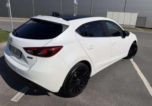 White Mazda 3 2015 in Klaipeda, with an engine capacity of 2.00 L and mileage of 179 thousand km for 9100 €, photo 7 on AUTOMOTO.COM.LV