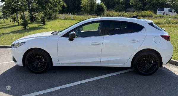 Balts Mazda 3 2015 Klaipėda, ar dzinēja tilpumu 2.00 L un nobraukumu 179 tūkst. km par 9100 €, foto 7 vietnē AUTOMOTO.COM.LV