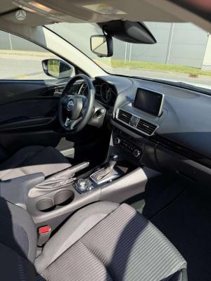 White Mazda 3 2015 in Klaipeda, with an engine capacity of 2.00 L and mileage of 179 thousand km for 9100 €, photo 22 on AUTOMOTO.COM.LV