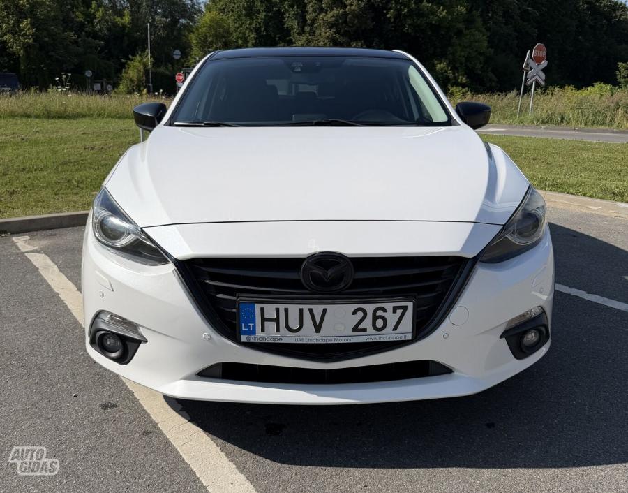 White Mazda 3 2015 in Klaipeda, with an engine capacity of 2.00 L and mileage of 179 thousand km for 9100 €, photo 4 on AUTOMOTO.COM.LV