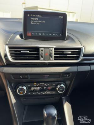 White Mazda 3 2015 in Klaipeda, with an engine capacity of 2.00 L and mileage of 179 thousand km for 9100 €, photo 24 on AUTOMOTO.COM.LV