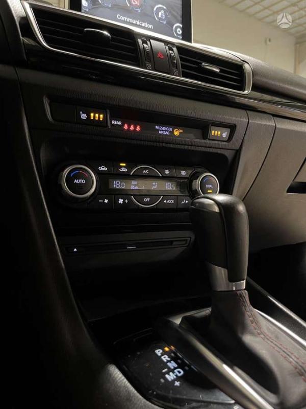 Balts Mazda 3 2015 Klaipėda, ar dzinēja tilpumu 2.00 L un nobraukumu 201 tūkst. km par 9999 €, foto 3 vietnē AUTOMOTO.COM.LV