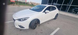 White Mazda 3 2016 in Taurage, with an engine capacity of 1.50 L and mileage of 171 thousand km for 4900 €, photo 3 on AUTOMOTO.COM.LV