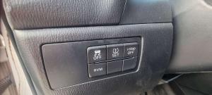 White Mazda 3 2016 in Taurage, with an engine capacity of 1.50 L and mileage of 171 thousand km for 4900 €, photo 17 on AUTOMOTO.COM.LV