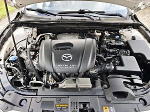 Balts Mazda 3 2017 Šauļi, ar dzinēja tilpumu 1.50 L un nobraukumu 186 tūkst. km par 8750 €, foto 24 vietnē AUTOMOTO.COM.LV