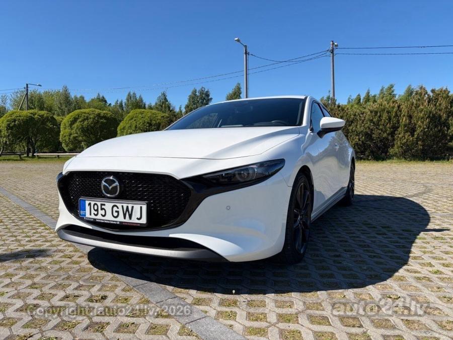 Balts Mazda 3 2020 Tallina, ar dzinēja tilpumu 2.00 L un nobraukumu 28 tūkst. km par 22500 €, foto 1 vietnē AUTOMOTO.COM.LV