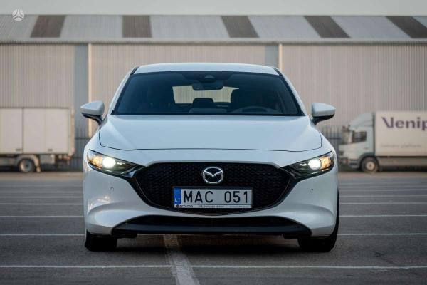Белый Мазда 3 2021 в Каунас, объемом двигателя 2.00 л и пробегом 63 тыс. км за 16998 €, фото 11 на AUTOMOTO.COM.LV