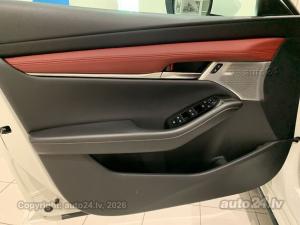 Balts Mazda 3 2023 Tallina, ar dzinēja tilpumu 2.00 L un nobraukumu 32 tūkst. km par 26490 €, foto 8 vietnē AUTOMOTO.COM.LV