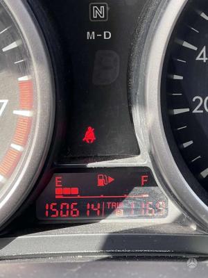 White Mazda 3 2009 in Kaunas, with an engine capacity of 2.00 L and mileage of 242 thousand km for 2200 €, photo 13 on AUTOMOTO.COM.LV