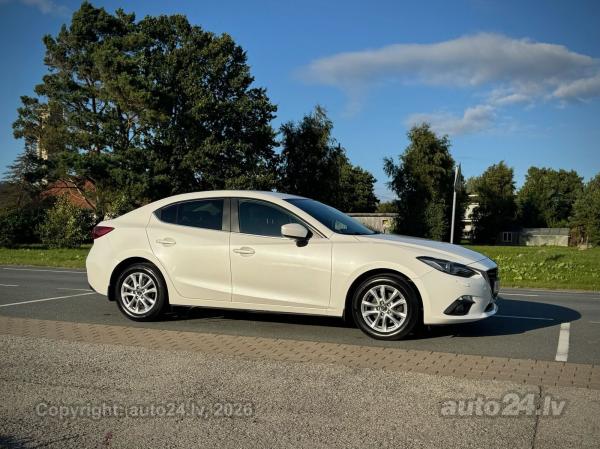 Balts Mazda 3 2015 Tallina, ar dzinēja tilpumu 2.00 L un nobraukumu 85 tūkst. km par 10200 €, foto 5 vietnē AUTOMOTO.COM.LV