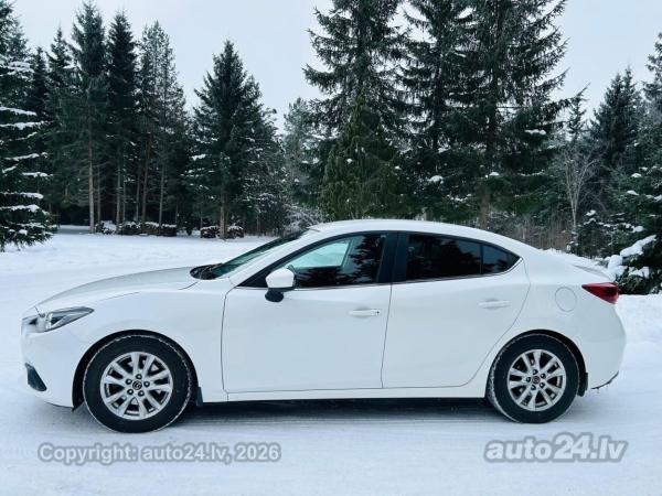 Balts Mazda 3 2017 Tallina, ar dzinēja tilpumu 2.00 L un nobraukumu 137 tūkst. km par 11000 €, foto 2 vietnē AUTOMOTO.COM.LV