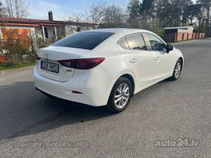 Balts Mazda 3 2017 Tallina, ar dzinēja tilpumu 2.00 L un nobraukumu 89 tūkst. km par 11990 €, foto 8 vietnē AUTOMOTO.COM.LV