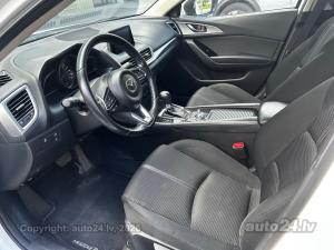 Balts Mazda 3 2017 Tallina, ar dzinēja tilpumu 2.00 L un nobraukumu 89 tūkst. km par 11990 €, foto 11 vietnē AUTOMOTO.COM.LV