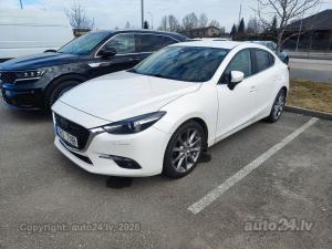 Balts Mazda 3 2018 Tallina, ar dzinēja tilpumu 2.00 L un nobraukumu 103 tūkst. km par 12990 €, foto  vietnē AUTOMOTO.COM.LV