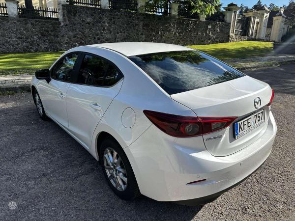 Balts Mazda 3 2018 Viļņa, ar dzinēja tilpumu 2.00 L un nobraukumu 75 tūkst. km par 15250 €, foto 6 vietnē AUTOMOTO.COM.LV