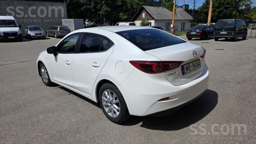 Balts Mazda 3 2019 Limbaži, ar dzinēja tilpumu 2.00 L un nobraukumu 149 tūkst. km par 13550 €, foto 8 vietnē AUTOMOTO.COM.LV