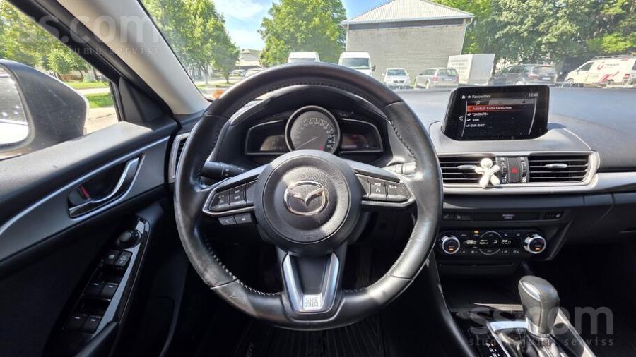 Balts Mazda 3 2019 Limbaži, ar dzinēja tilpumu 2.00 L un nobraukumu 149 tūkst. km par 13550 €, foto 16 vietnē AUTOMOTO.COM.LV